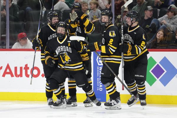 Warroad rises to the occasion