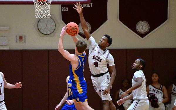 Patterson, Lower Merion swat Springfield in key Central League clash