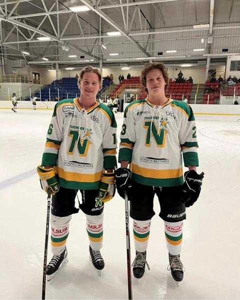Pair of Mikus' with the North Stars