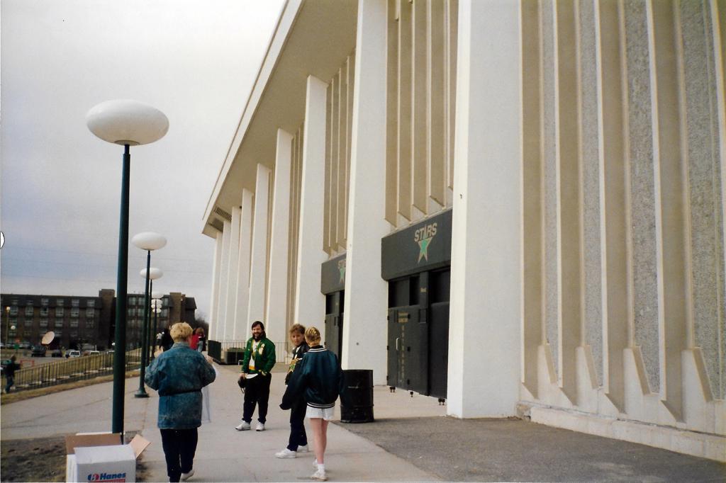 Metropolitan Sports Center/Met Center
