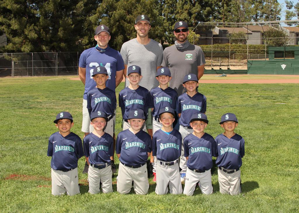 | Photos | Thousand Oaks Little League