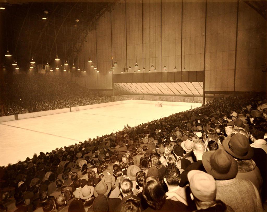Williams Arena/Mariucci Arena "The Barn"