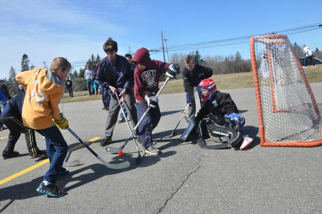 SPRING 2018 STREET HOCKEY